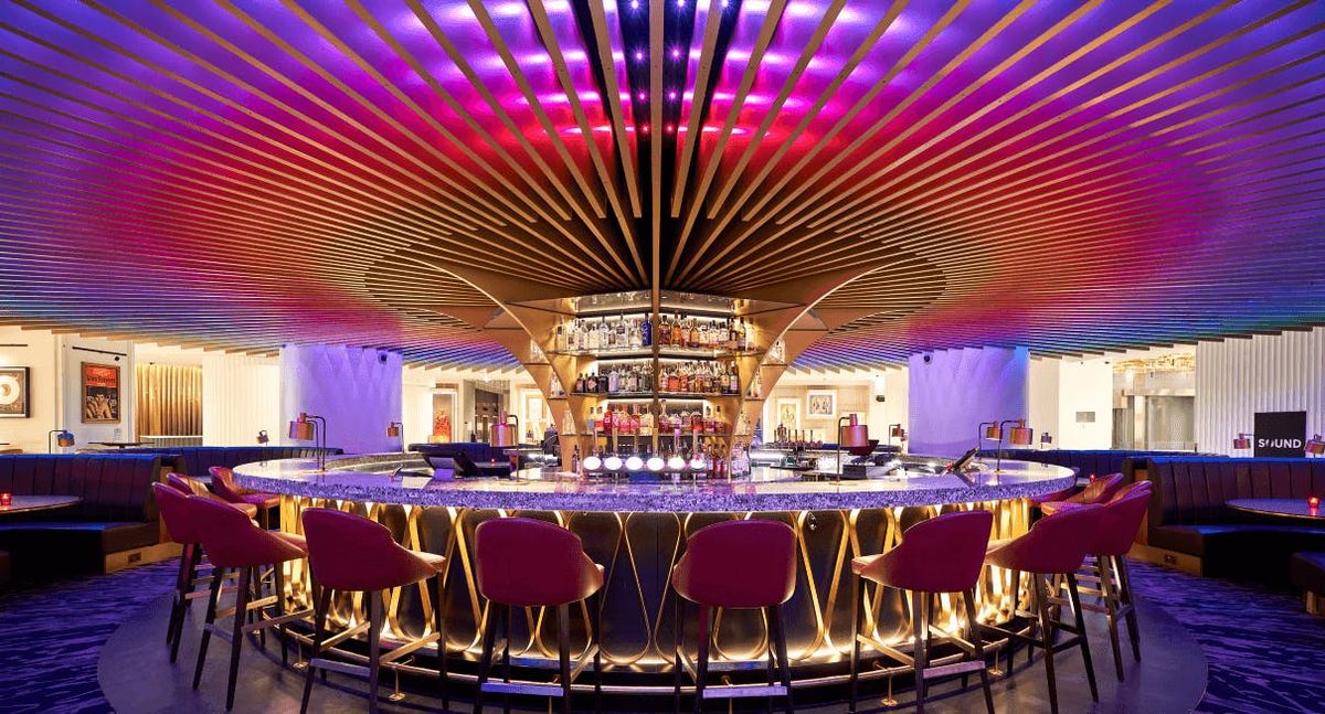 A SUNDAY SOCIAL, LIVE JAZZ BAND, 2-4-1 Cocktails, MIX & MINGLE ...