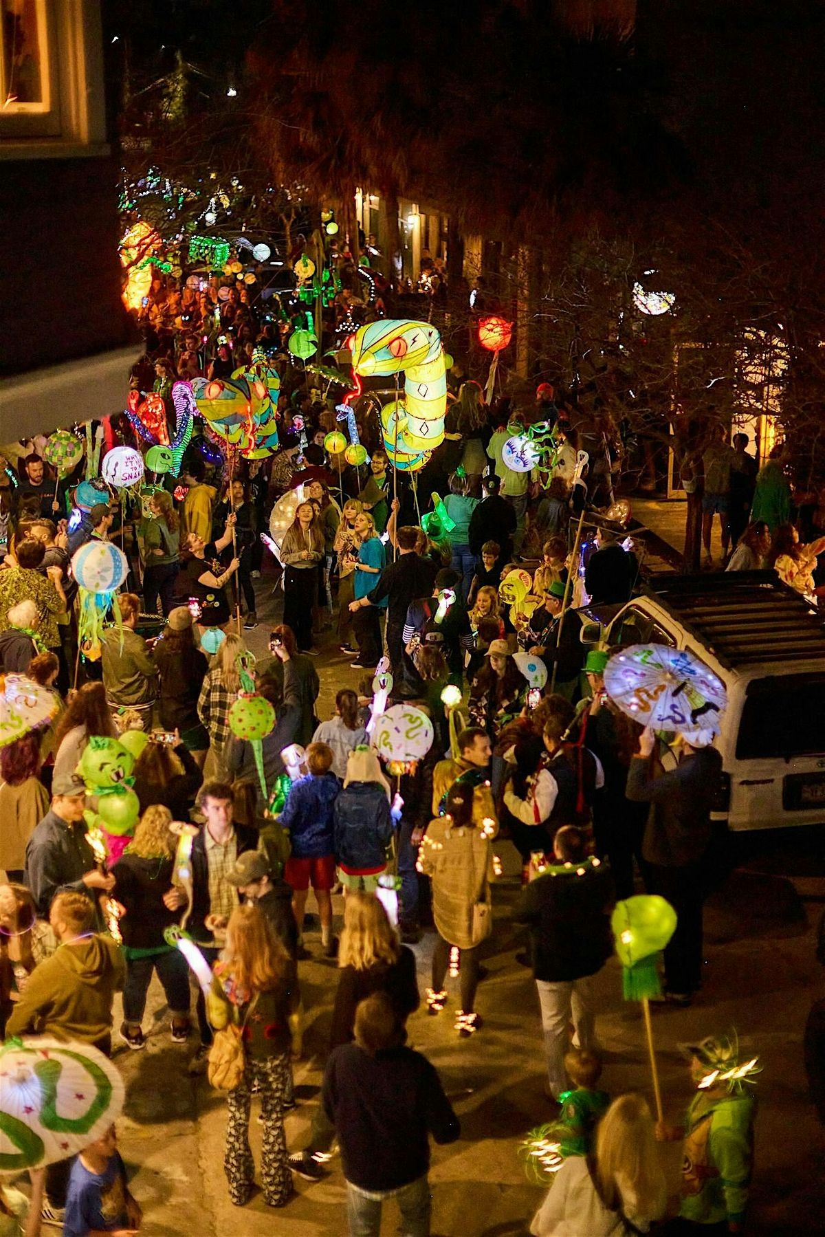 Lantern Workshop for Savannah Slithering at Kayak Kafe, Kayak Kafé ...