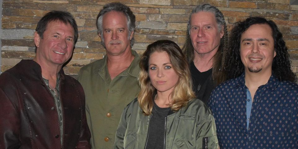 Hayley Jane w/s/g The Laura Leigh Band, The Hollow : 79 North Pearl ...