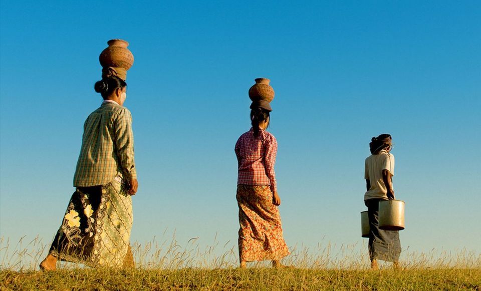 Crossing the Divide: Rural to Urban Migration in Developing Countries ...