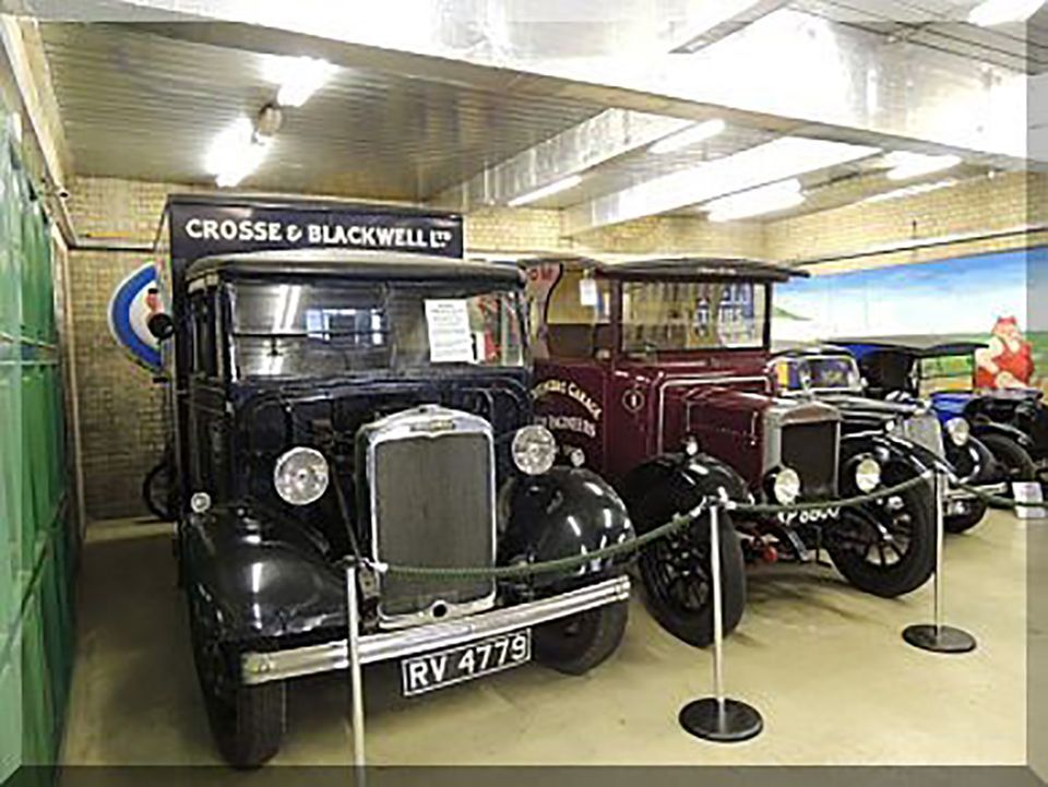 Whitewebbs Museum of Transport Display, Enfield Charter Market, 1 May 2022