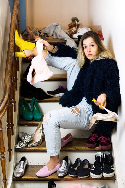 Lisa Christ: «Ich brauche neue Schuhe» | Junges Kabarett in der ...