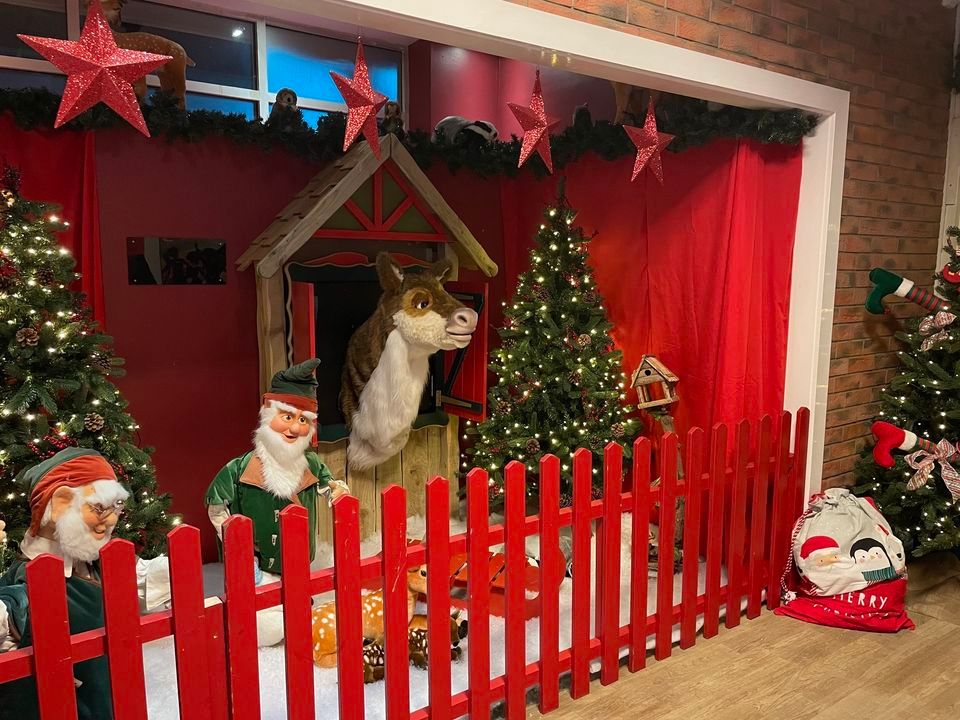 Relaxed Santa Claus Visit With Codonas & We Too!, Codona's Amusement ...