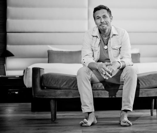 Nick Norman w. Kristen McNamara in the Back Stage Listening Room, Key ...