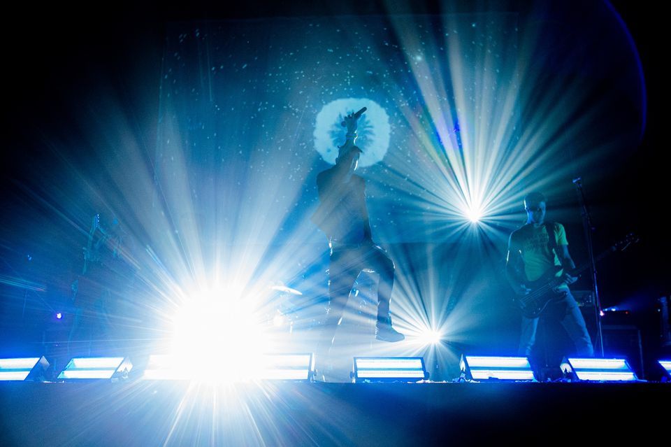 Coldplace@Isle of Wight - The Worlds Leading Tribute to Coldplay ...