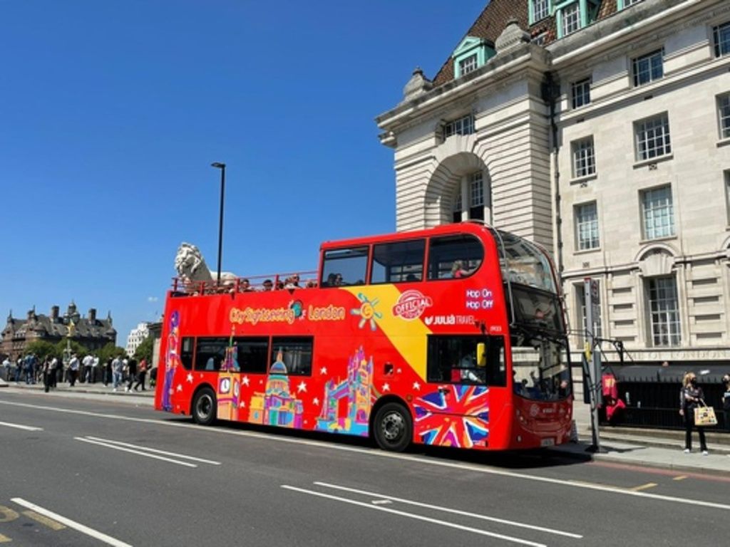 Hop-on Hop-off London City Sampler London, Central London, 21 January ...