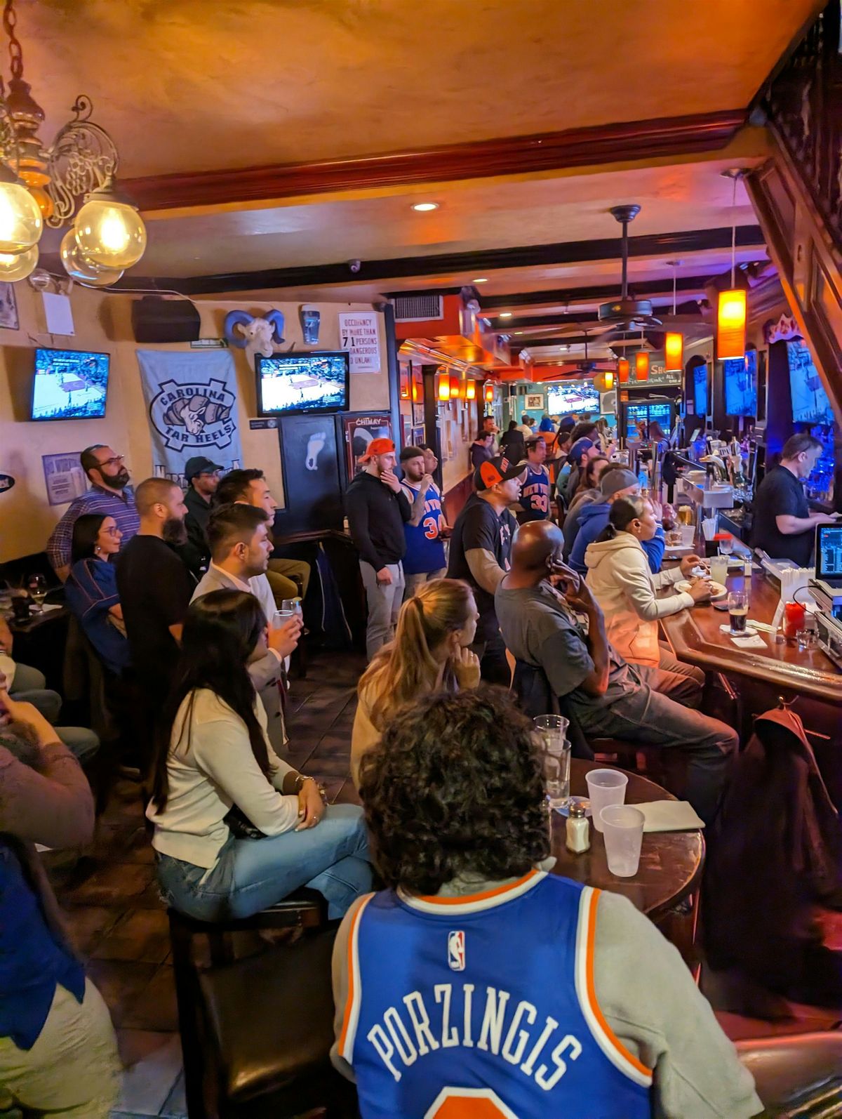 Knicks Watch Party - Knicks vs Devin Booker, Slattery's Midtown Pub ...