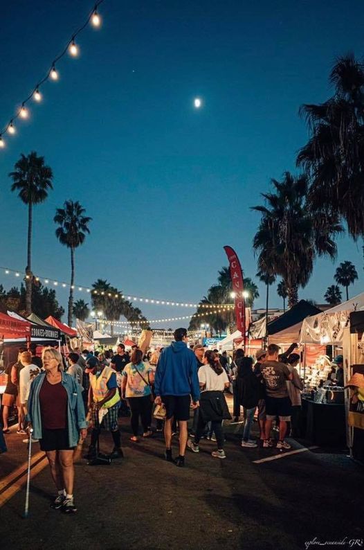 Oceanside Sunset Market featuring Fast Heart Mart, Oceanside Sunset ...