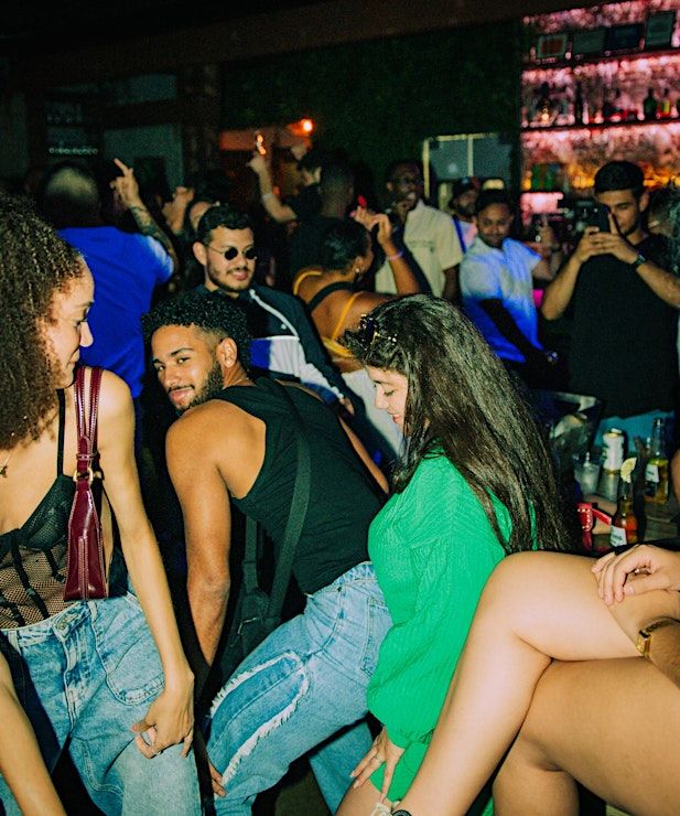 LOST IN PARADISE ROOFTOP PARTY - REGGAETON -ICLUB, Lost in Paradise ...