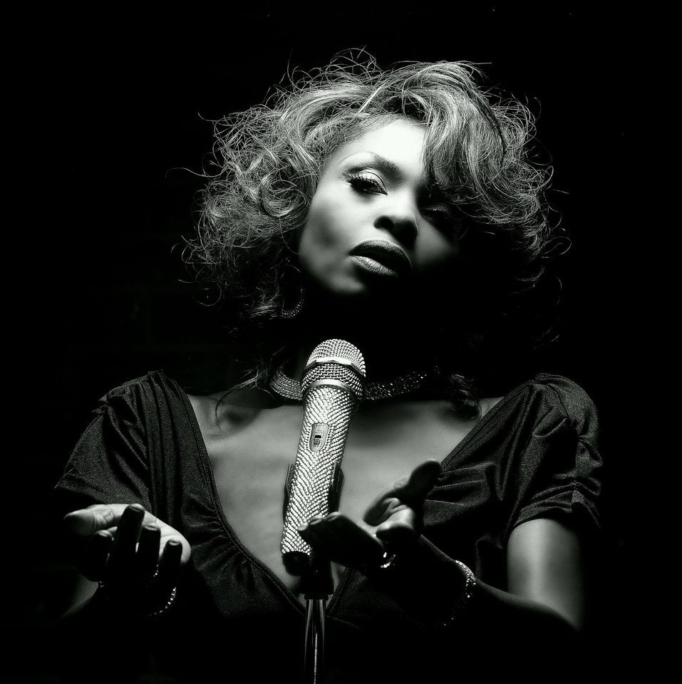 Remembering Whitney, Aventura Arts & Cultural Center, 7 May 2022