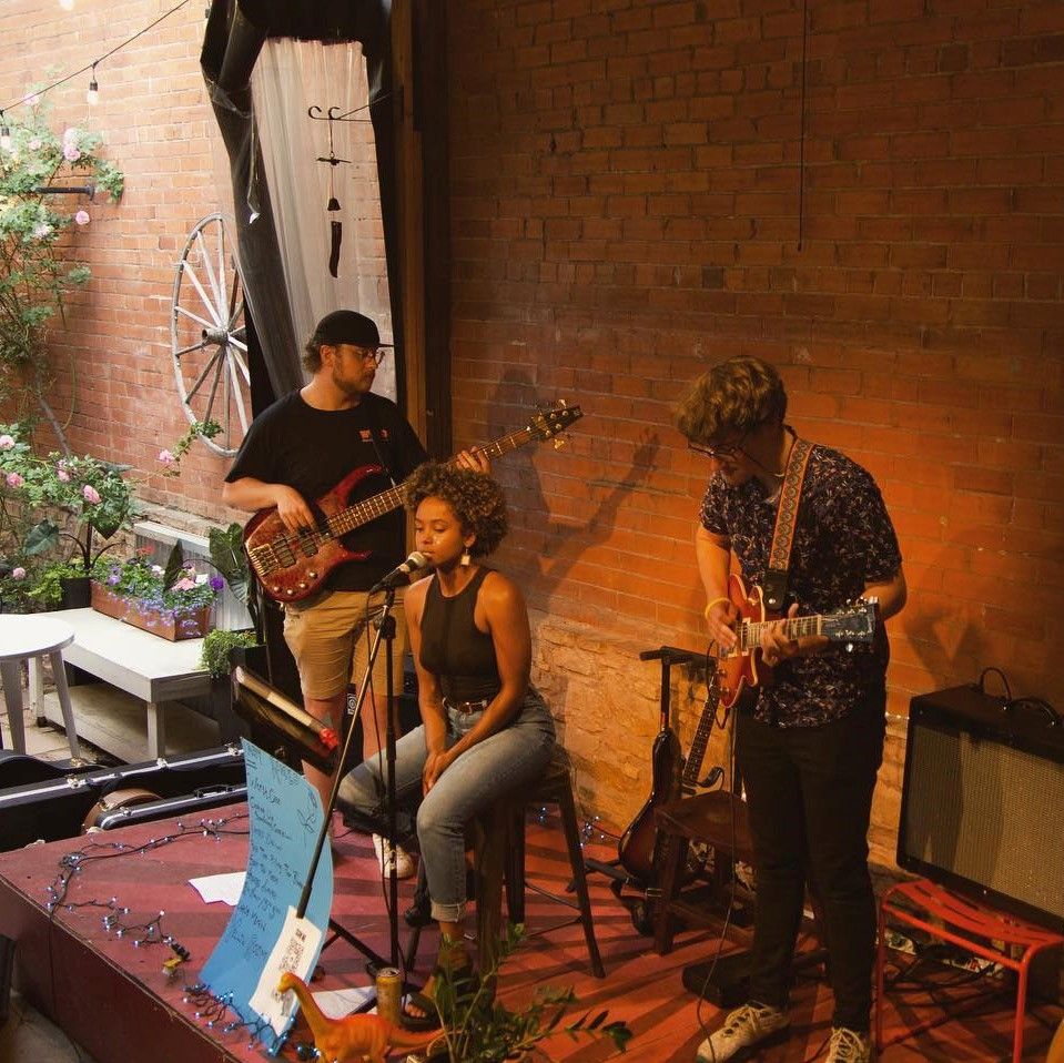 Battle of the Bands w/ Lady Romeo, Hand Turkey, Loud House, Monsoon the ...