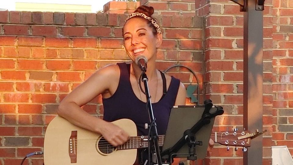 Laura Farrell @ MacDowells Beach, MacDowell's Beach, Leesburg, 13 ...