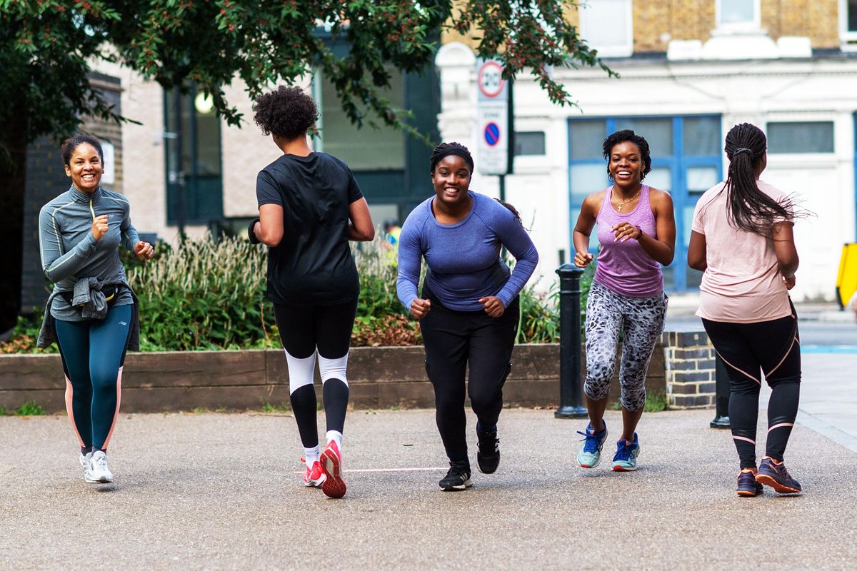 Fly Girl Run #50, Starbucks Coffee, London, 11 June 2022