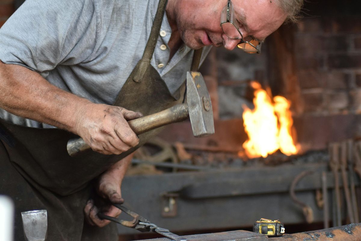Stow Maries Historical Hammerings Traditional Blacksmith Experience ...