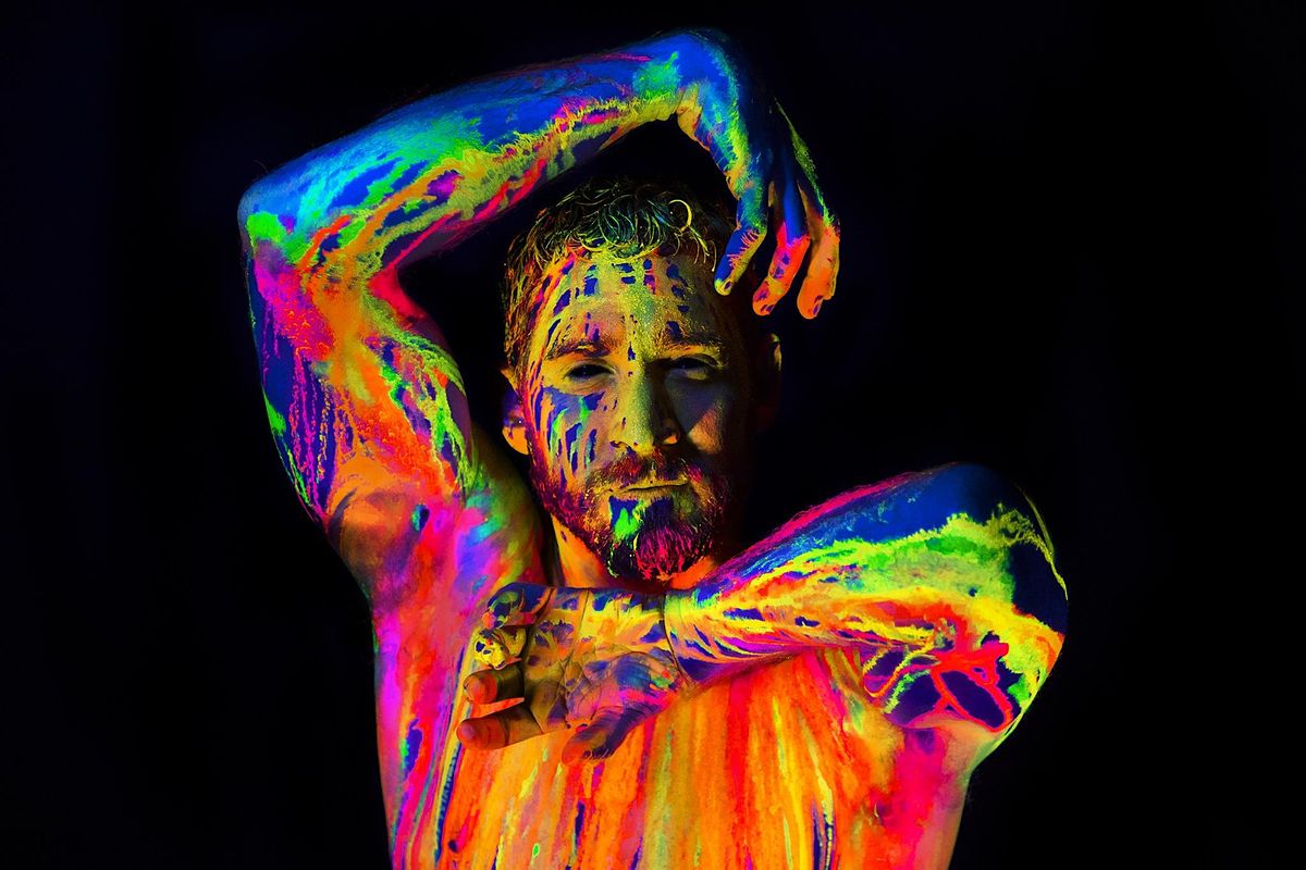HEN PARTY SPECIALS! NEON NAKED LIFE DRAWING | TOULOUSE LAUTREC ...