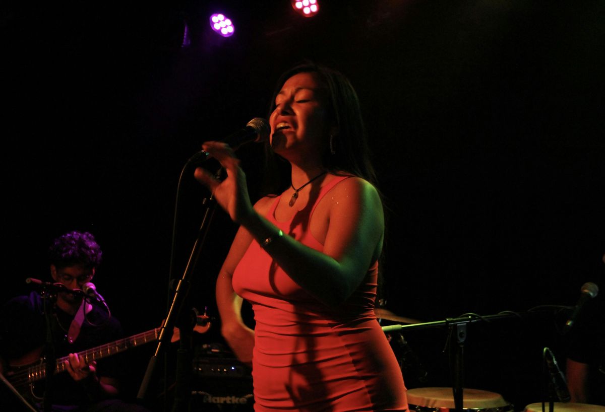 Casa del Ritmo ft Eli Rosa de Trujillo & Jarana del Barrio at Magic ...