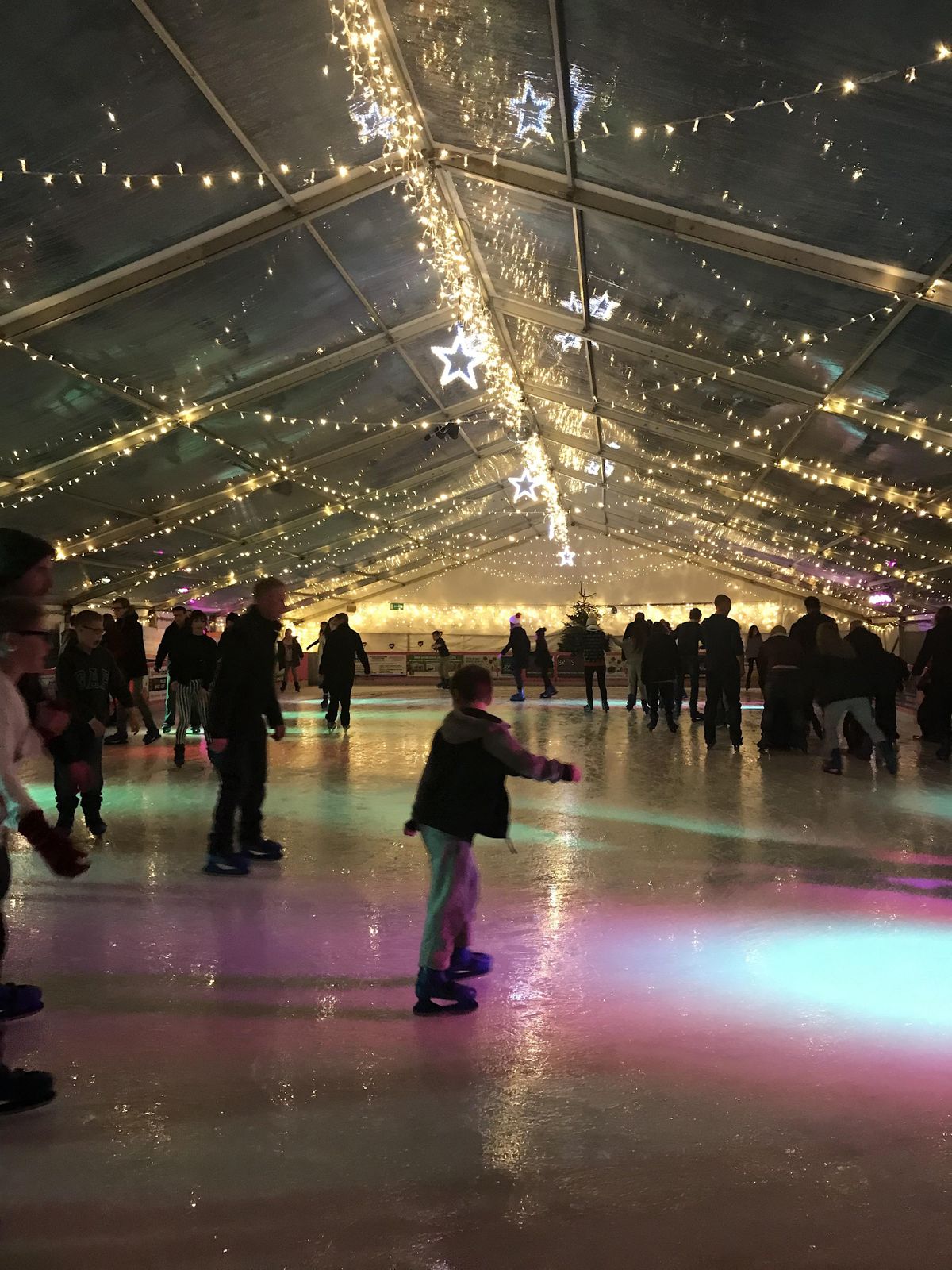 6th December 2022 Tuesday - 13:45 ICE-SKATING - SUPER-OFF PEAK ...