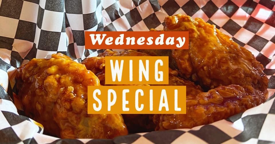 Wednesday Wing Special, Baraboo, Wisconsin, 18 May 2022