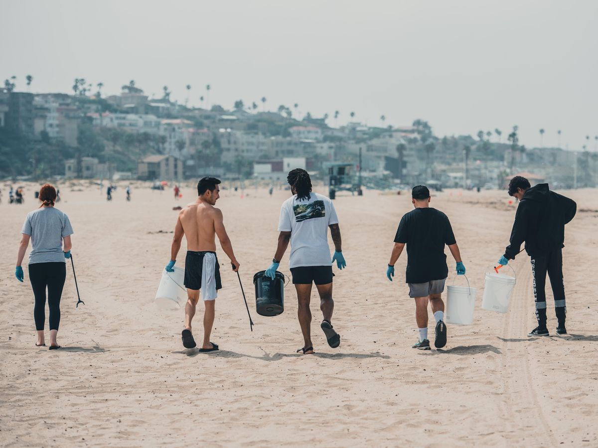 TEN x CLAYTONE BEACH CLEAN UP, Del Rey Lagoon, Los Angeles, 8 October 2023