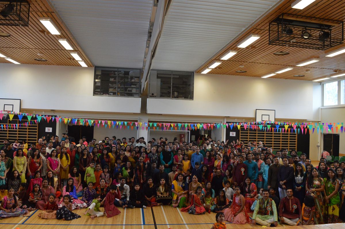Navaratri Raas Garba Mahotsav 2023, Kartanonkosken koulu, Vantaa, 14 ...