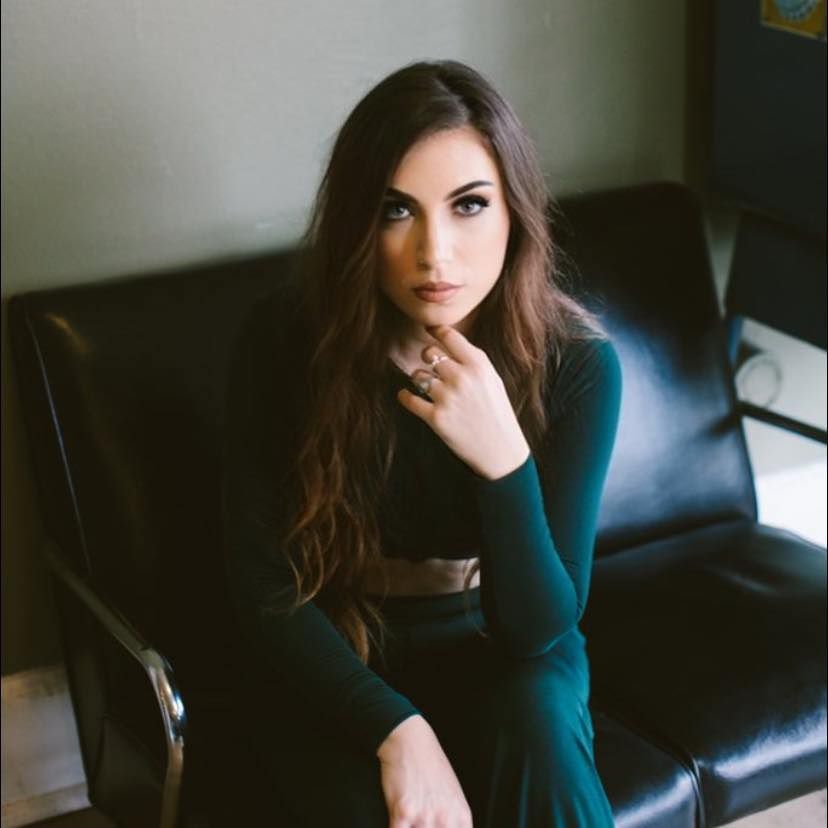 Sasha McVeigh, Elrays Live&Dive, Iowa City, 16 September 2022