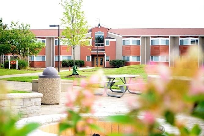 November 19th-Campus Tour, 1500 Sullivan Rd, Aurora, 19 November 2022