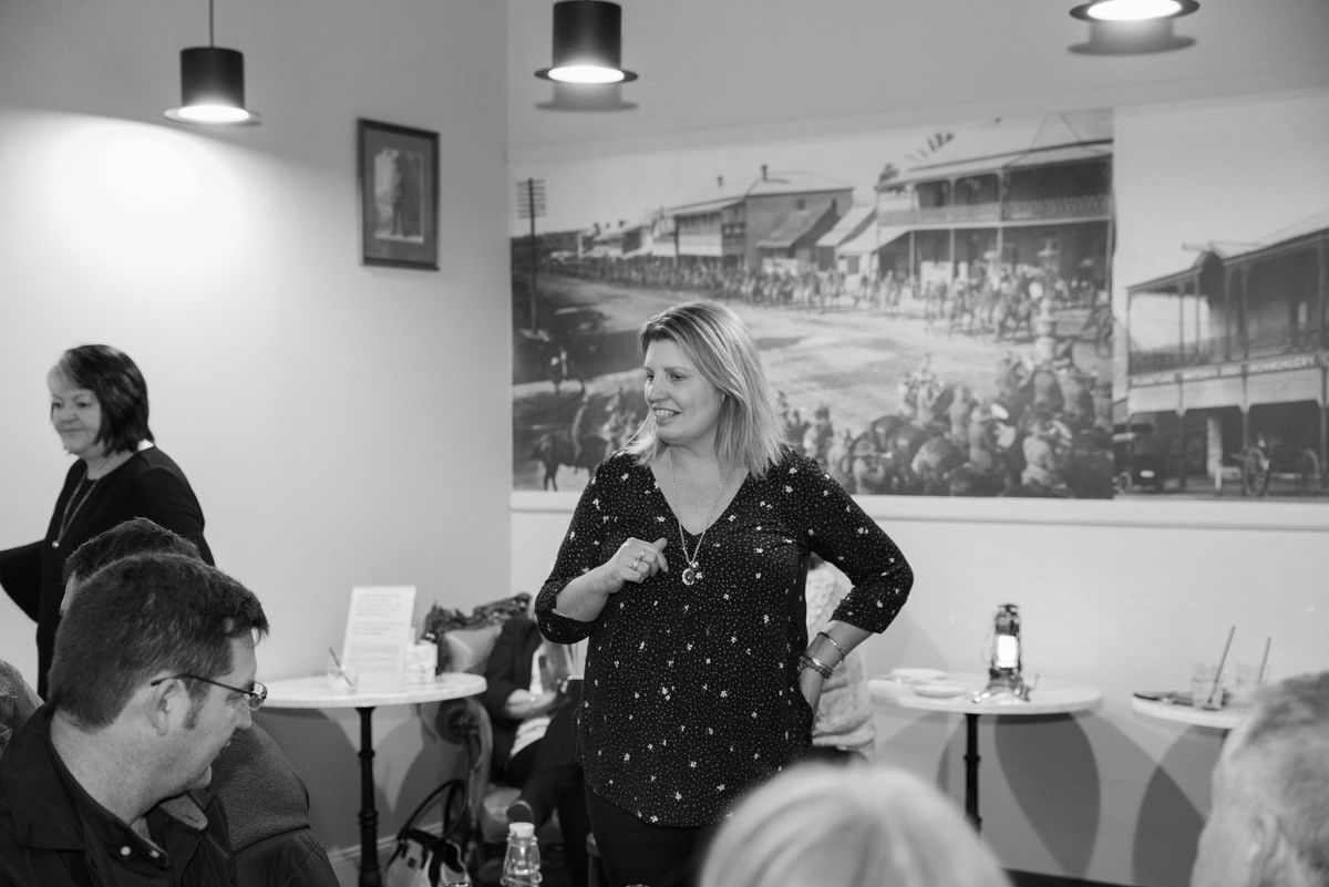 Tracey Lee Psychic Intimate Event @ The Fat Cat, The Fat Cat Cafe and ...