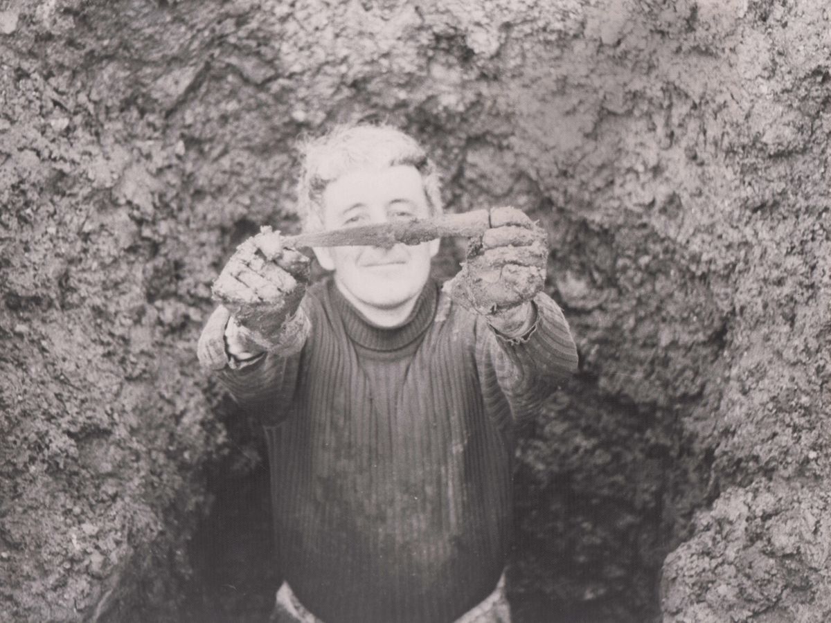 Golden Years of Mudlarking with Graham duHeaume and Monika Buttling ...