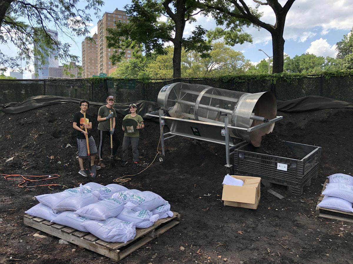 Compost Bagging Day: A Master Composter Volunteer Activity, Queens ...