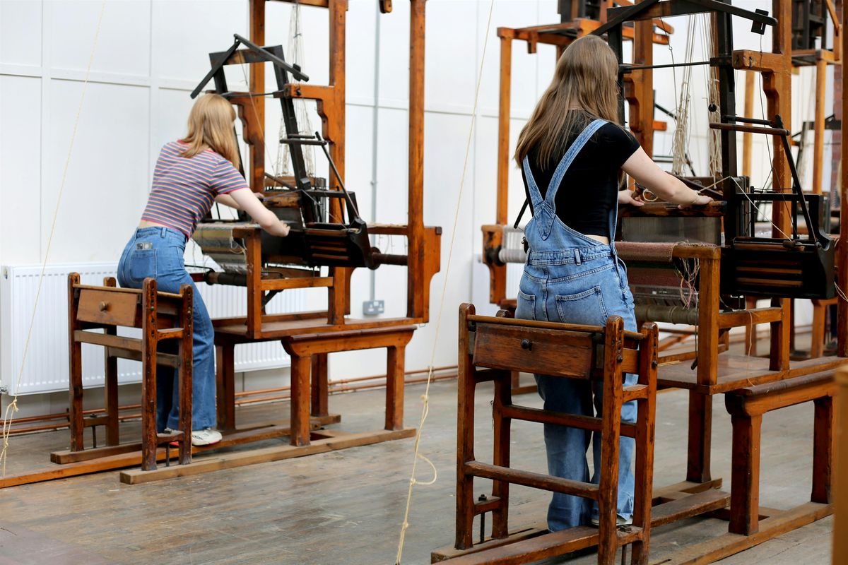 Dobby Loom Weaving Taster Workshop - Threads 2024, Sunny Bank Mills ...