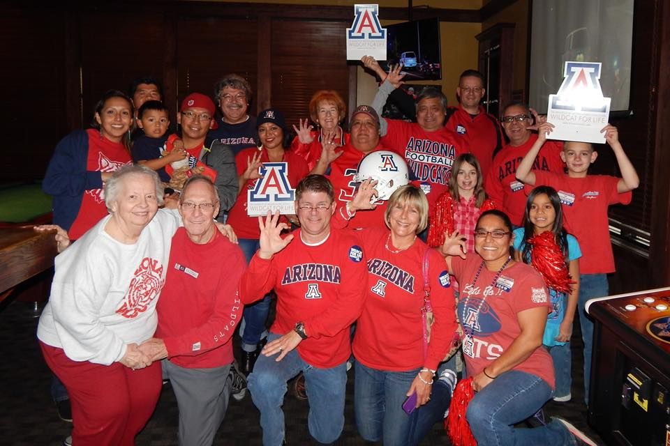 Game Watch, Spectators sports bar & grill, Albuquerque, 19 November 2022