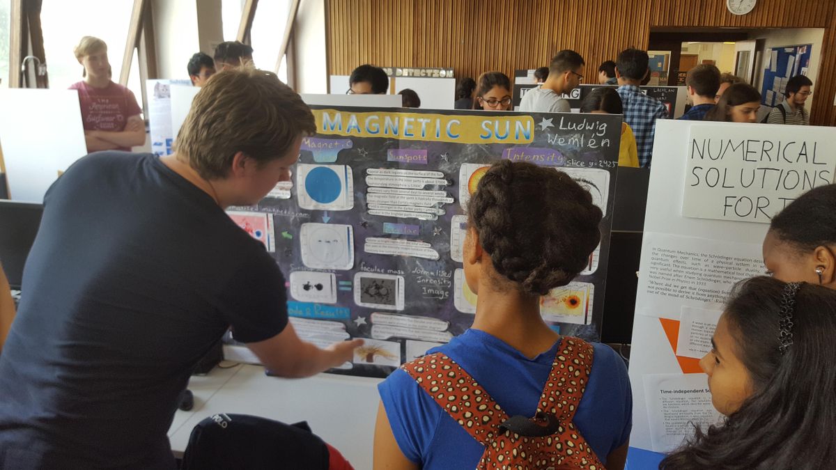 Physics Project Open Day 2022, Lecture Theater 1, London, 21 June 2022