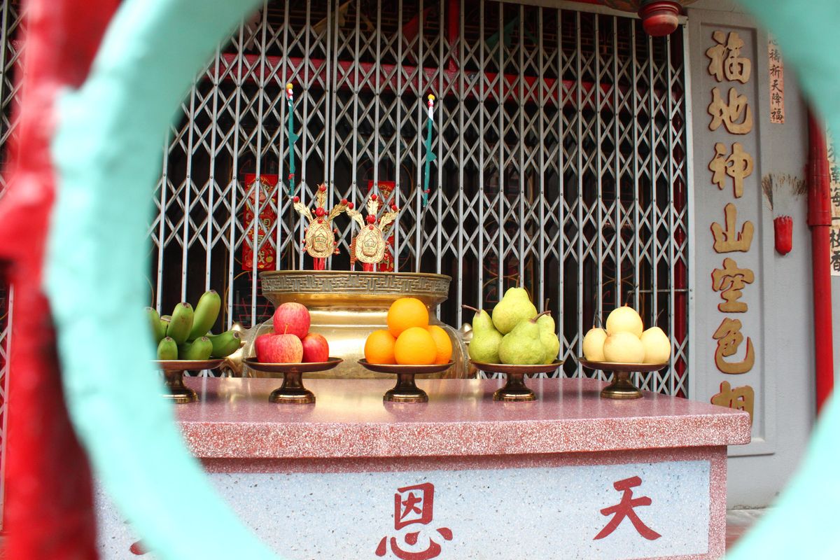 [Vesak Day 2023 Special] Heritage Chinese Temples Tour, Farrer Park MRT ...