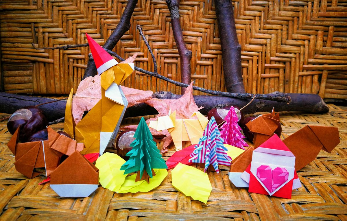 Folk Creates... Festive Origami Tree Decorations, The Bar, London, 11 ...
