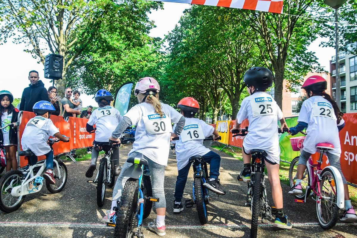 Dikke Banden Races & Bijzondere Fietsen Parade Westerpark 2022 ...
