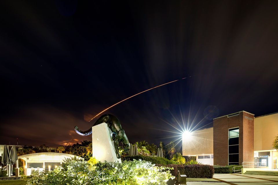 Renewing An Old Tradition: Launch Viewing In The Quad, Florida ...