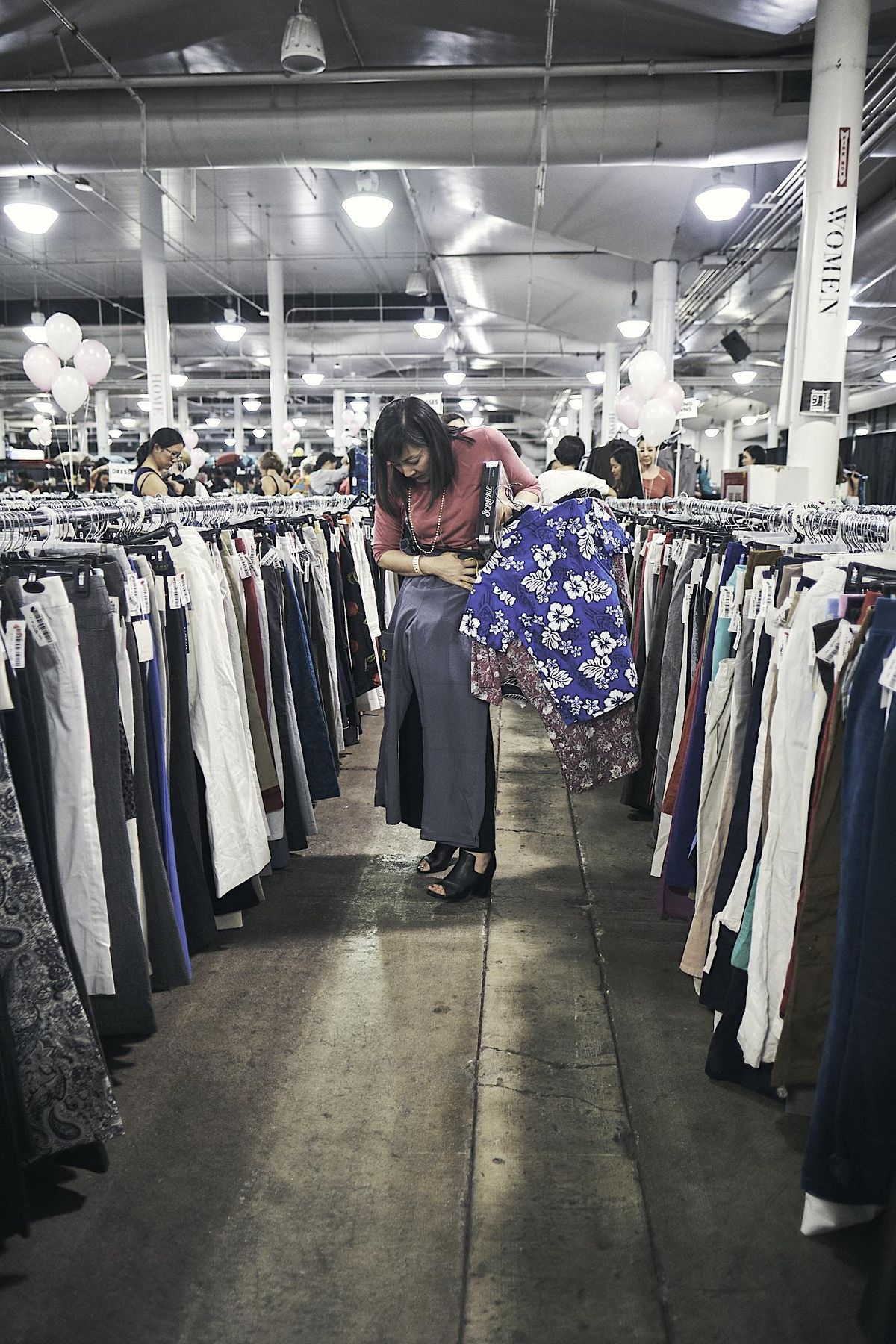 Retail Volunteers for 2023 Goodwill Goes GLAM!, Blaisdell Exhibition ...