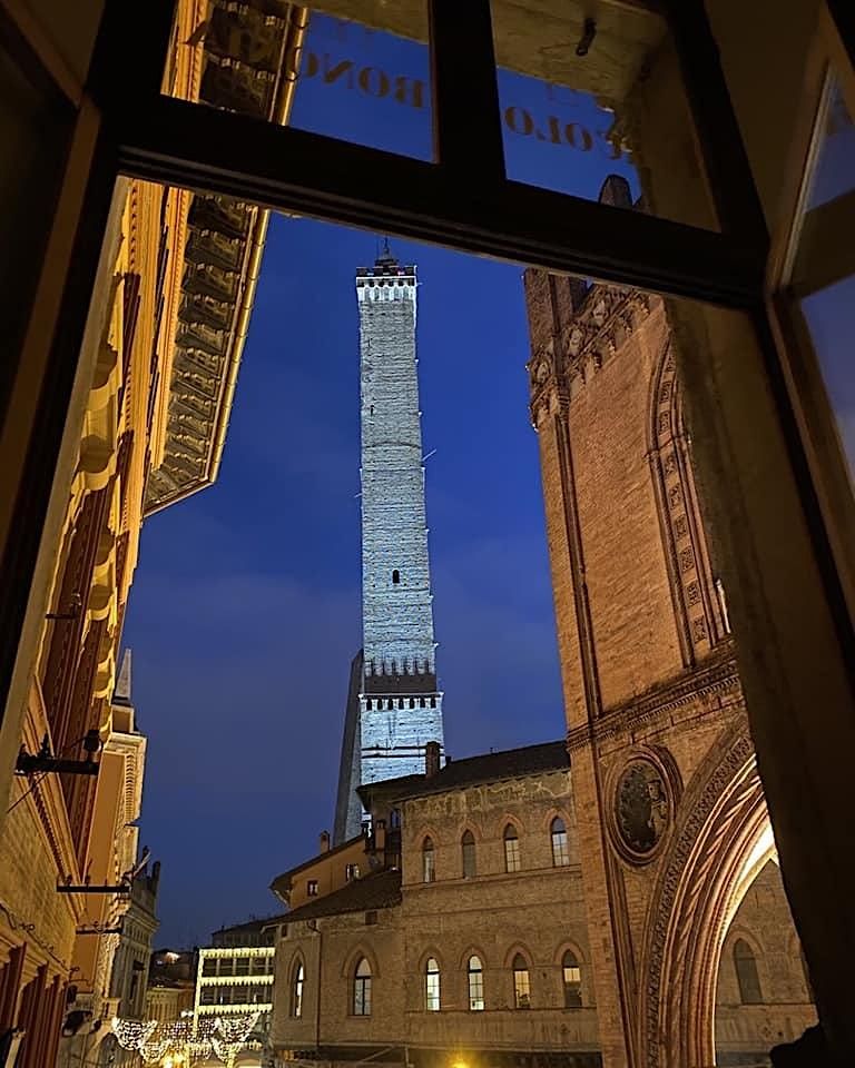 Il Circolo Bononia e il cinquecentesco Palazzo Bolognetti, Circolo ...