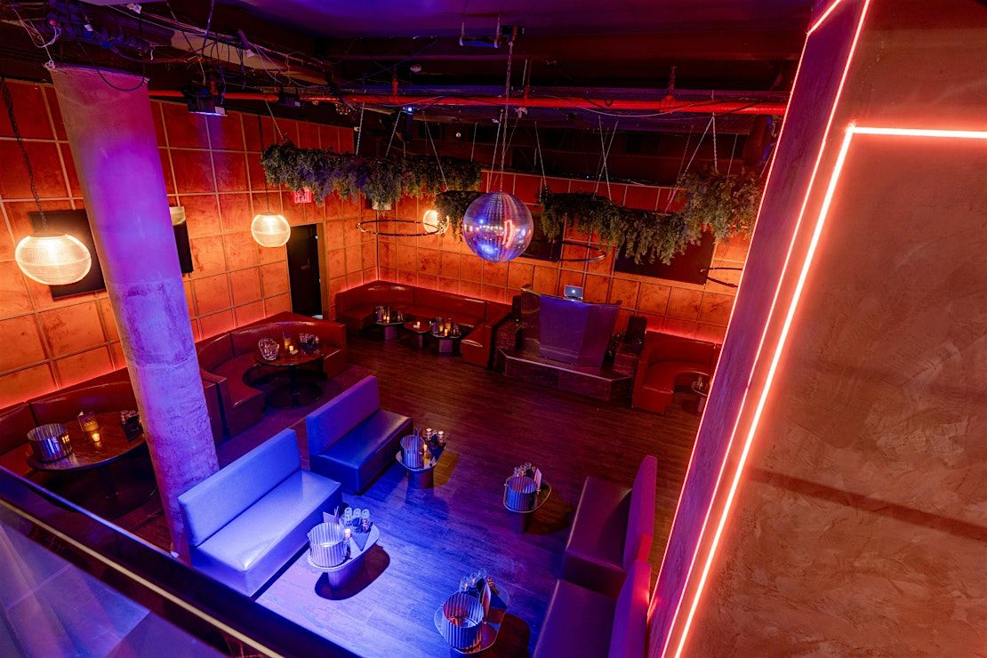 Friday @ Out Of Ordinary • Open Bar! 2 for 1 Drinks! Everyone FREE w ...