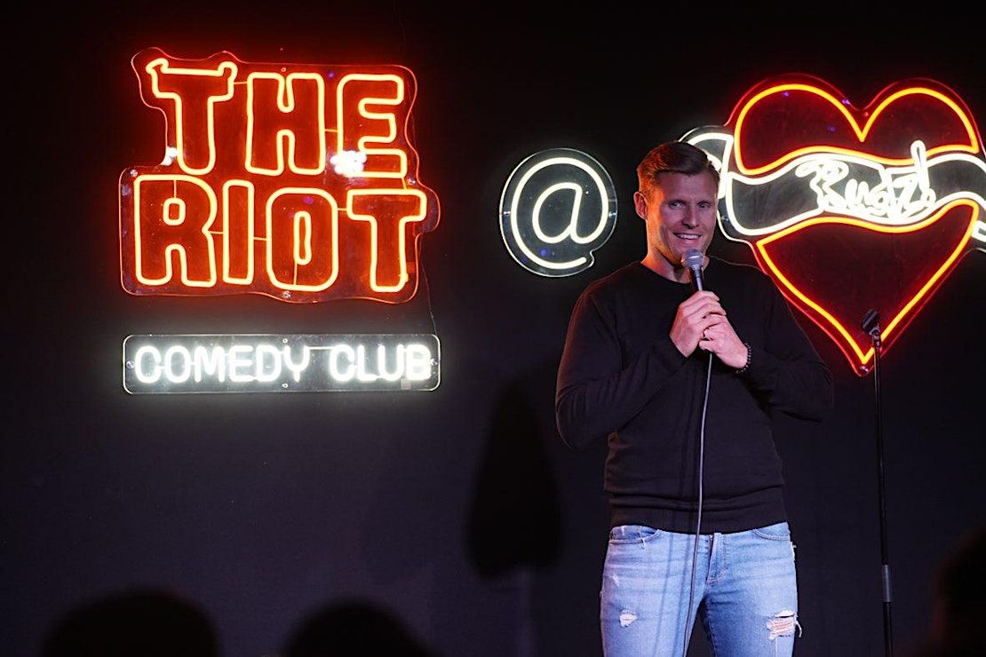Bo Johnson (Dont Tell Comedy) Headlines The Riot Comedy Club, Rudyard's ...