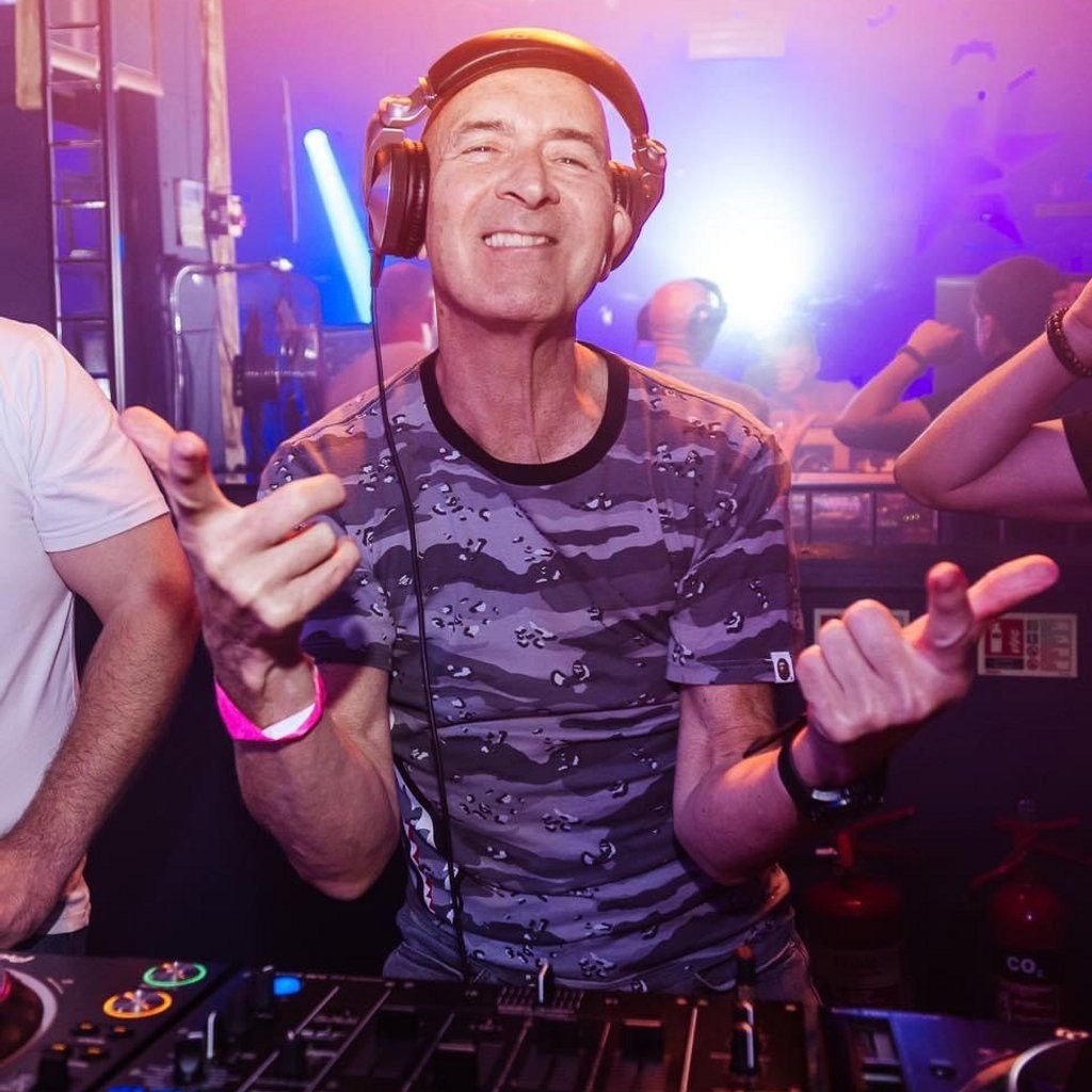 Millennium classics with Paul Taylor @ Rios , Rendezvous Nightclub ...