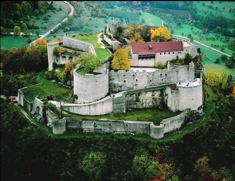 MWR Tour: Hohenneuffen Day Trip, Panzer Kaserne, Sindelfingen, 20 April ...