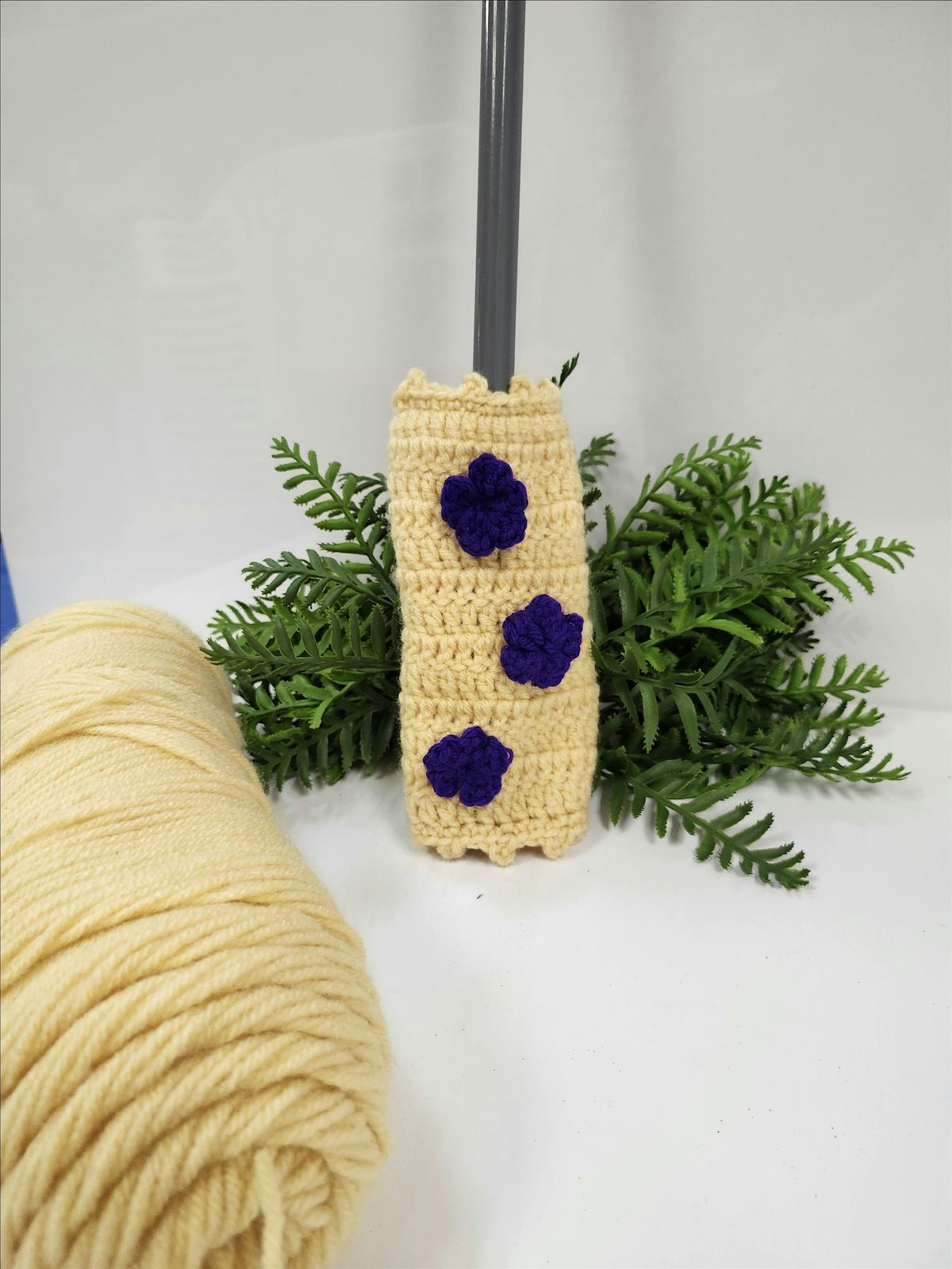 Crochet Door Handle-Hilo, HouseMart Ben Franklin Crafts, Hilo, 2 ...