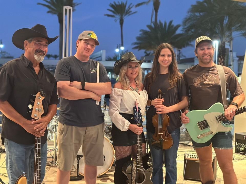 Big Cypress Band at The Franklin Social, The Franklin Social, Naples, 6 ...