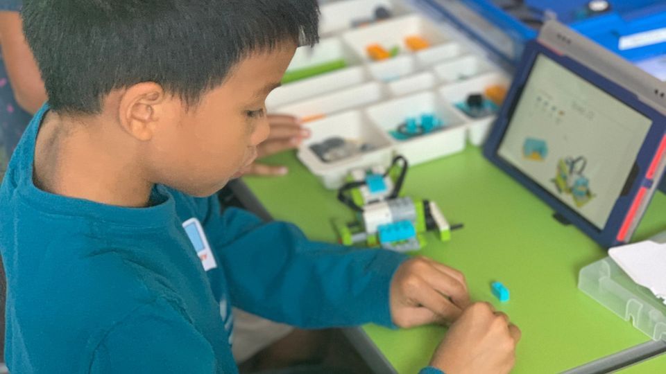 PM Kinderbots Robotics Camp with Spike Prime, Snapology of Minneapolis ...