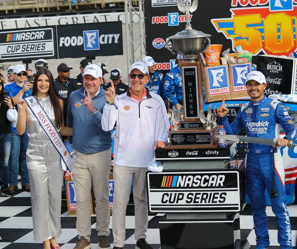 Lojo Watts: Logan Richardson Joe Sanders & Jeff Watts, Dizzys Club Coca ...