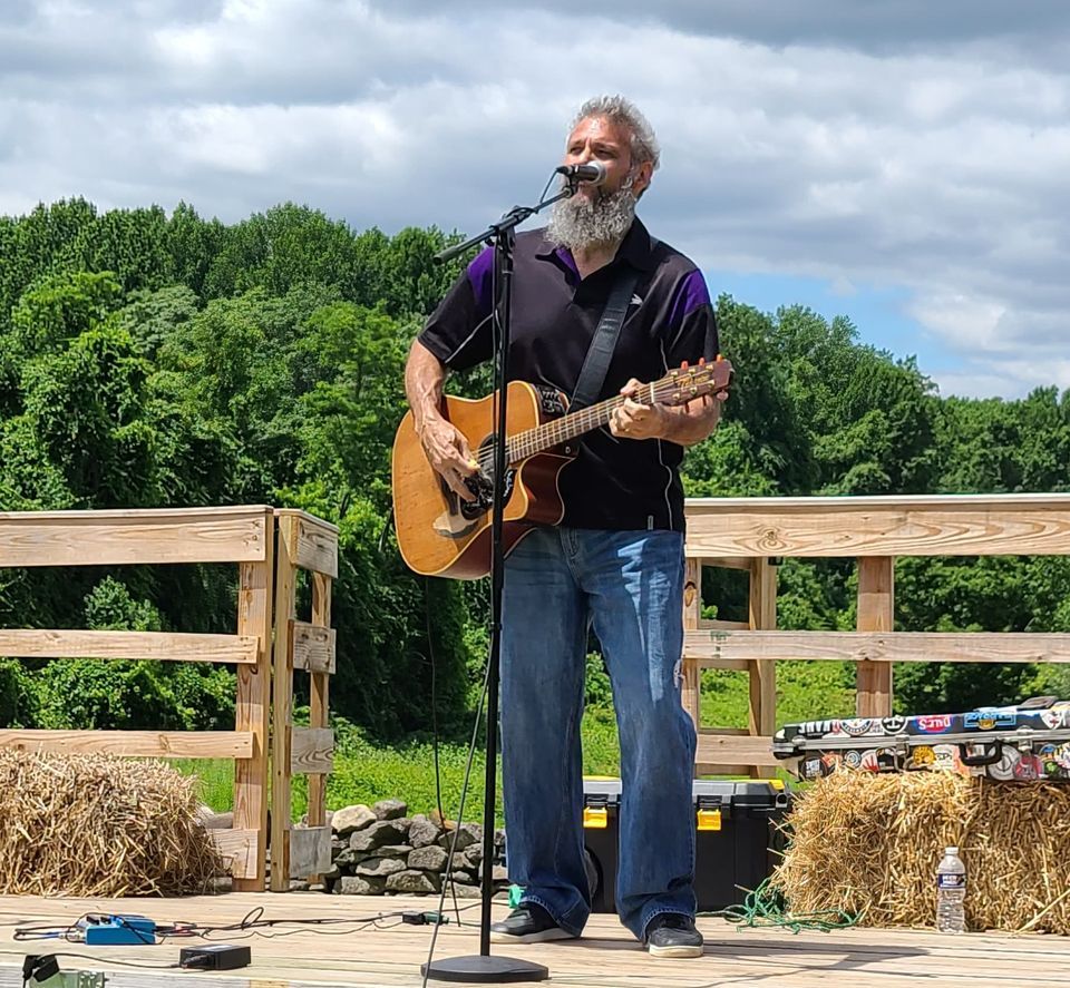 Mike Moniodis Live I LOVE THE 90s version at Fat Bat Brewing, FAT BAT ...