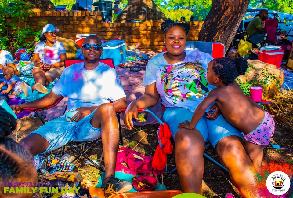 Fun Valley All White Family Picnic, Fun Valley Pleasure Resort ...