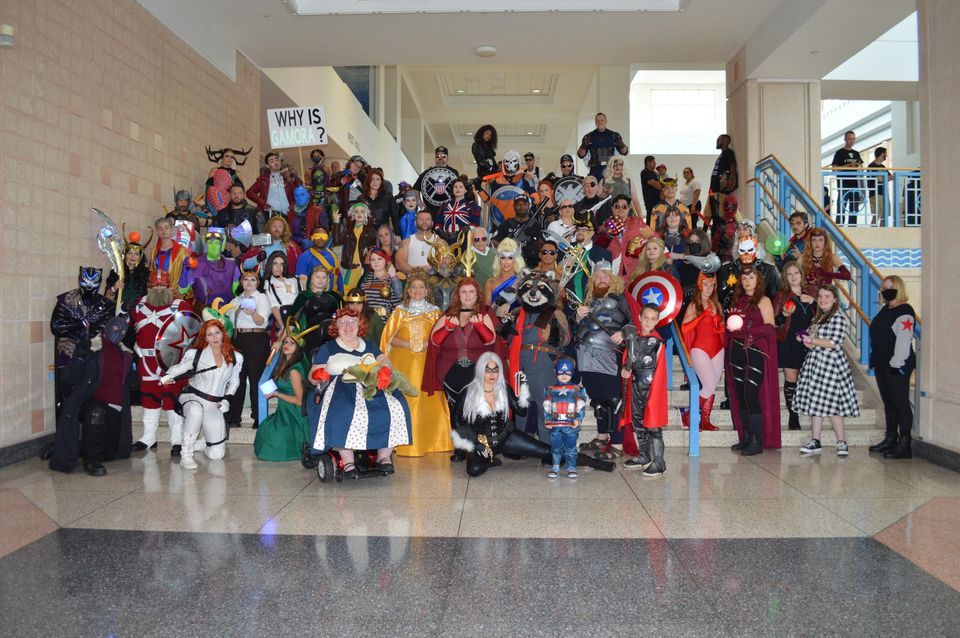 Marvel Group Photoshoot @ Tampa Bay Comic con 2022, Tampa Convention ...