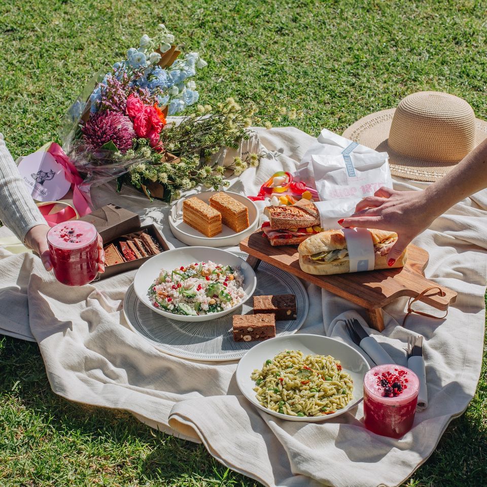 Picnics in the Square, Cathedral Square, Perth, 11 November 2022